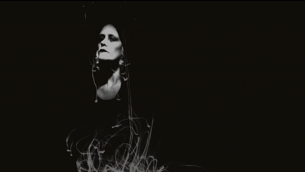 Jonathan Hultén objavil solo plato - ROCK HARD